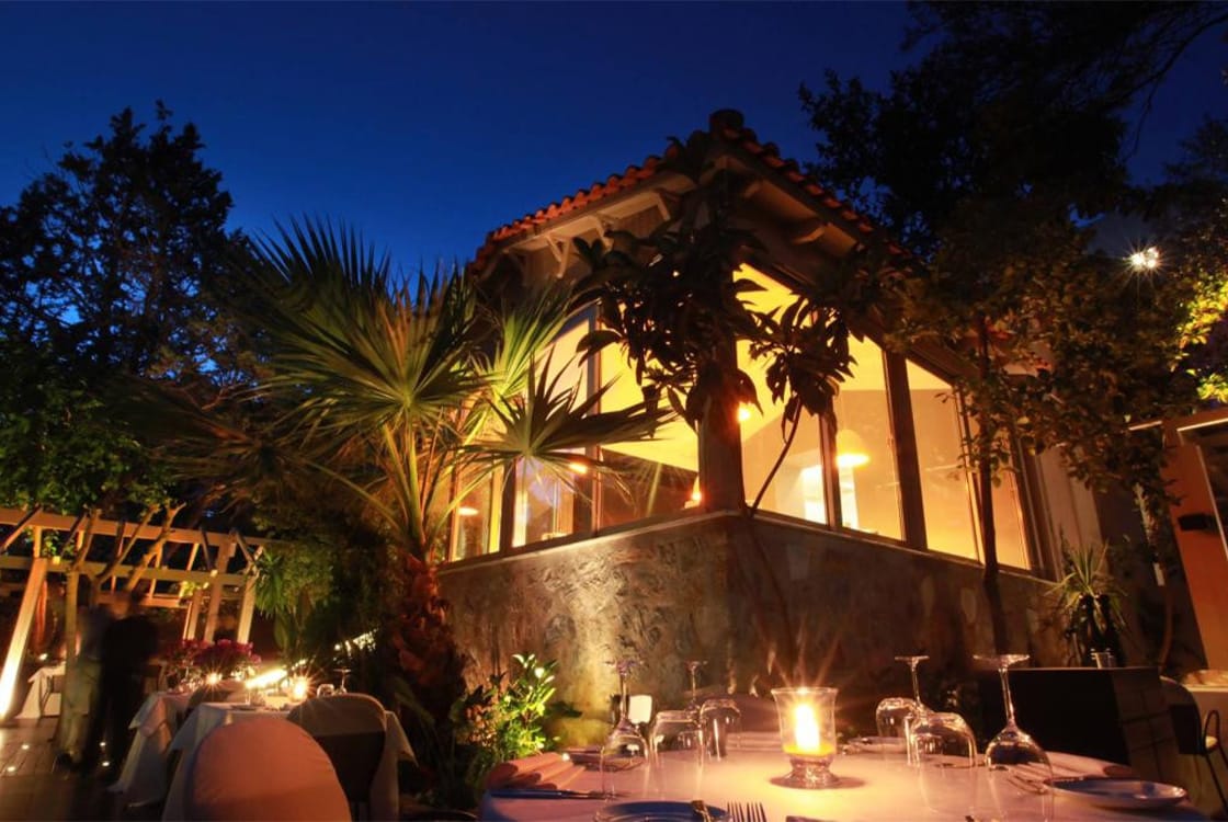 Botrini Restaurant with Michelin Stars | FromToAirport.gr
